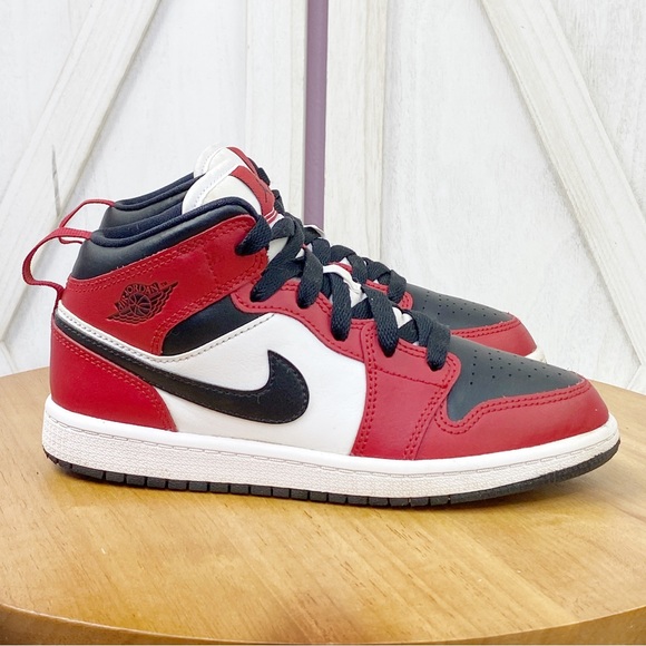 Nike | Shoes | Nike Air Jordan Mid Chicago Black Toe Sneakers Red Black ...